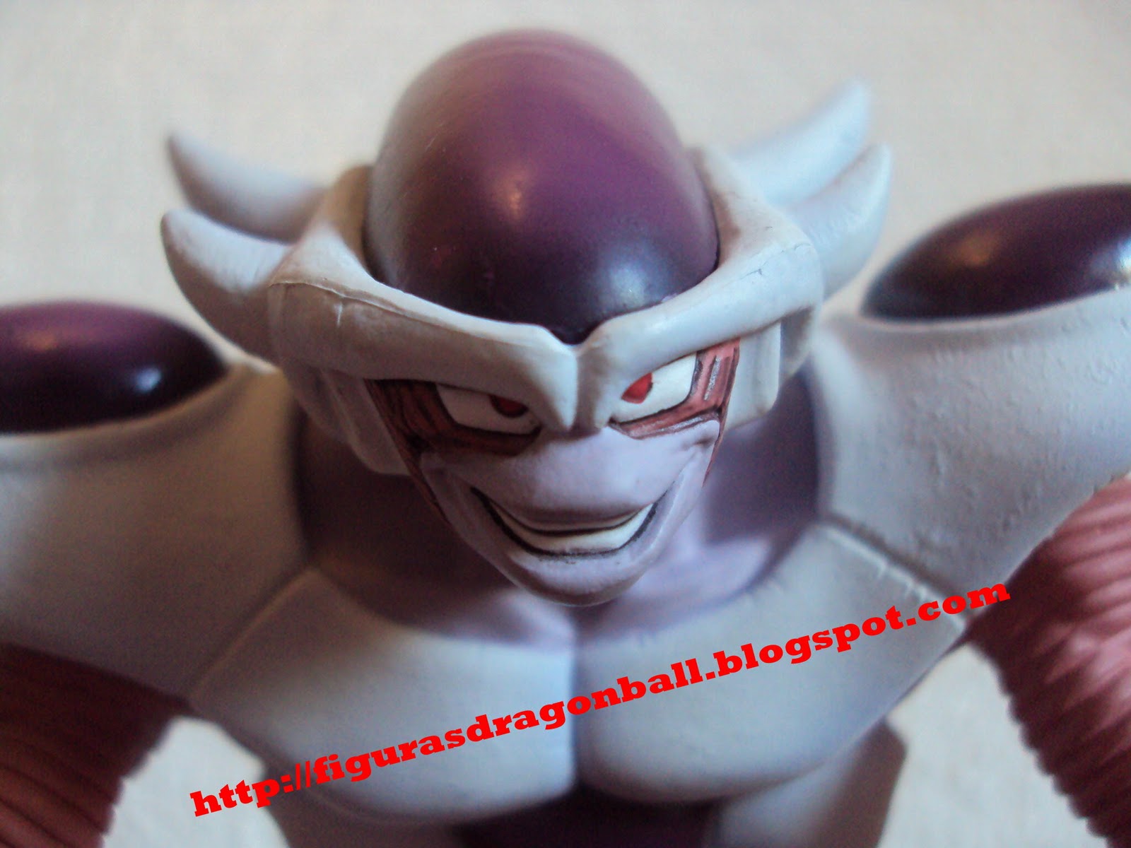 Figuras Dragon Ball: HQ DX Freezer 3ª Forma