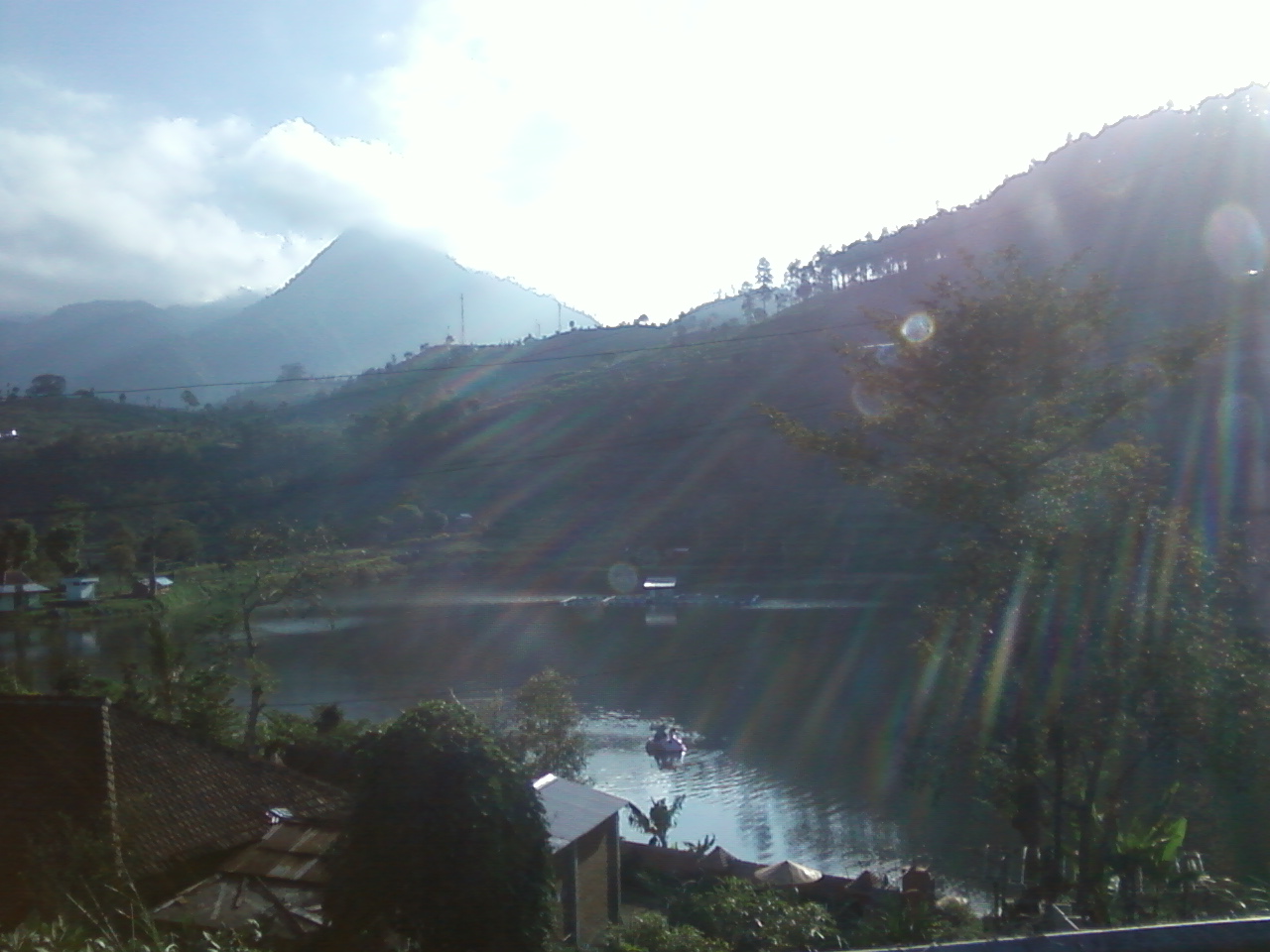 Wisata Nusantara: Telaga Sarangan