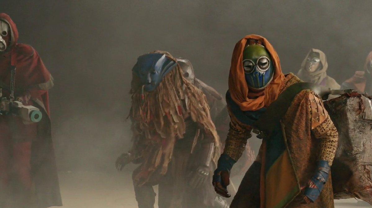 SNEAK PEEK : More "Thor: Ragnarok" and "Planet Hulk"