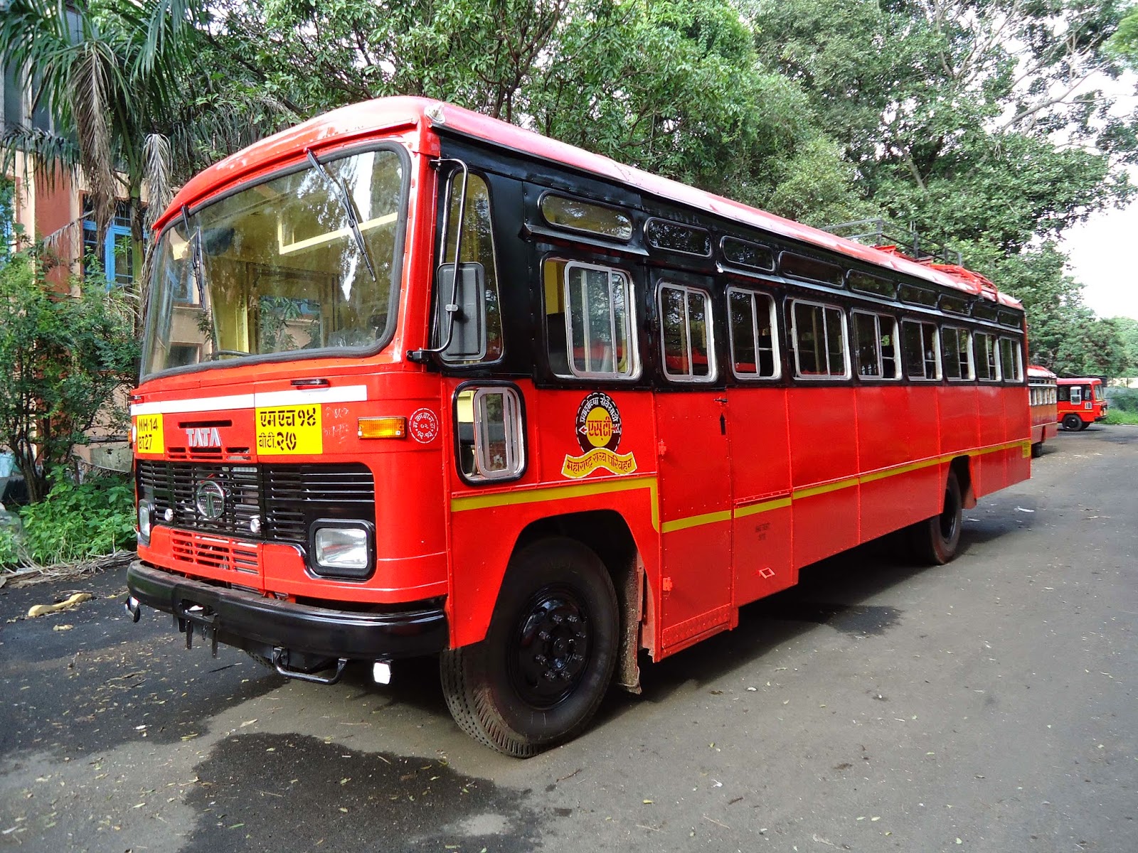 MSRTC : New Look of MSRTC Buses.