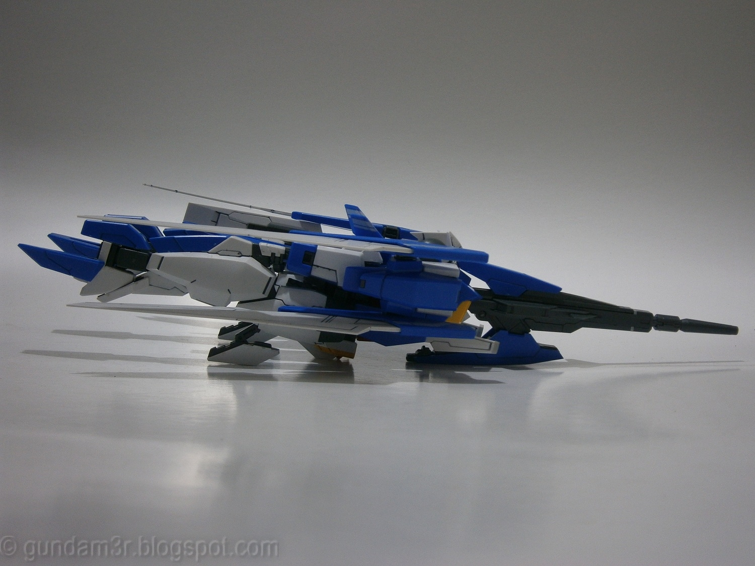 Gundam AGE-2 Normal MG Review Part 4