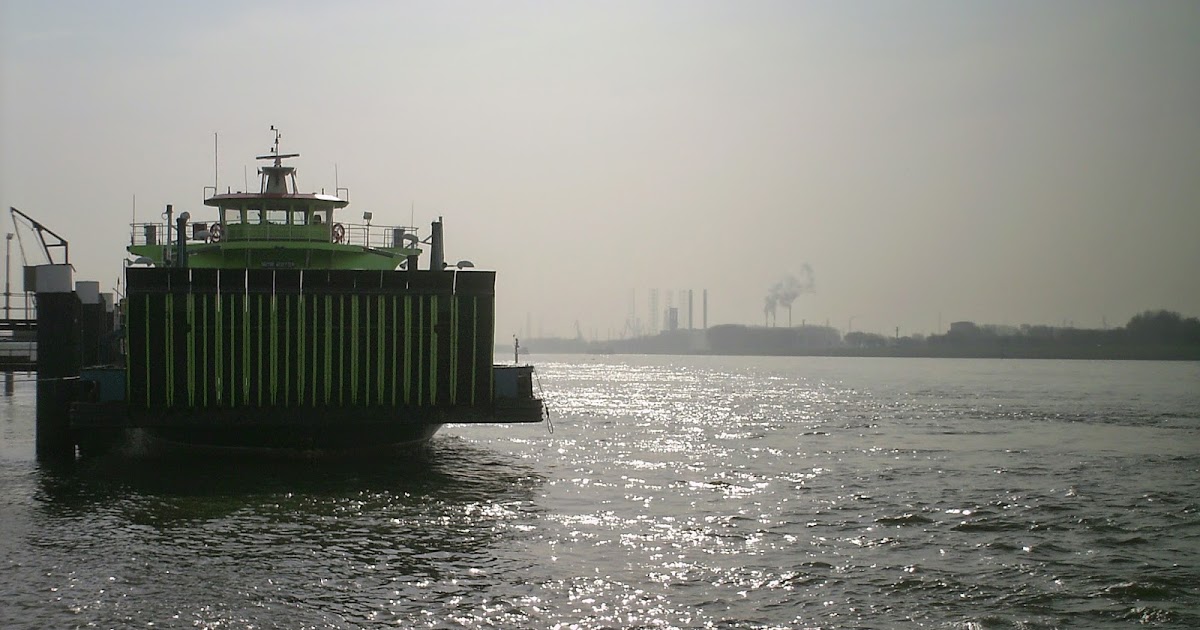 Walk and See: Grote Rivierenpad; Wandelen van Maassluis via Zwartewaal ...