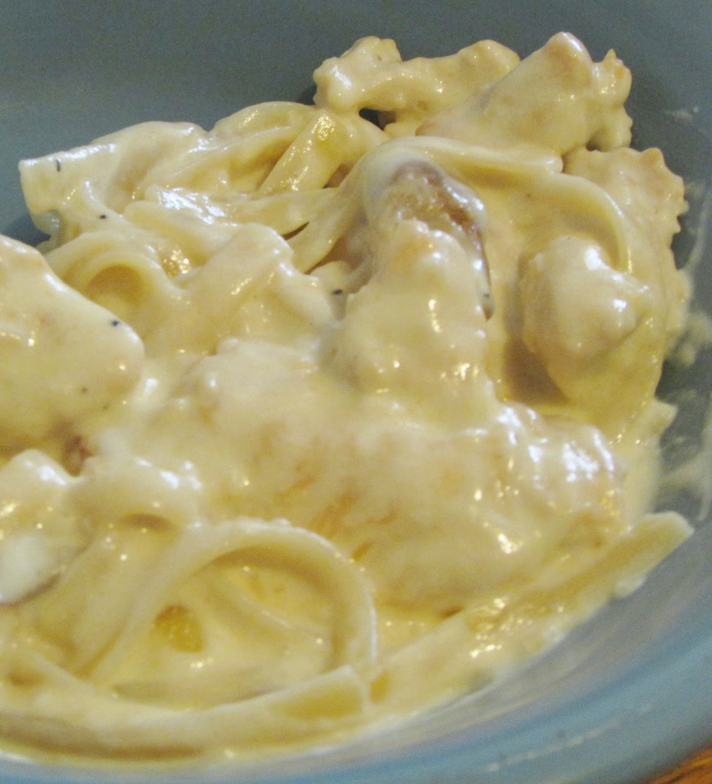 Heck Of A Bunch Creamy Garlic Alfredo Sauce Recipe