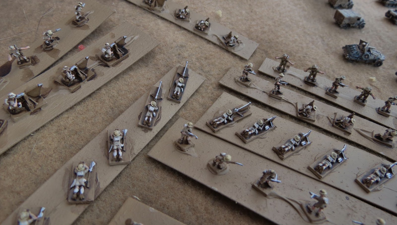 The Dog's Brush: WWII Micro Armor: North Africa