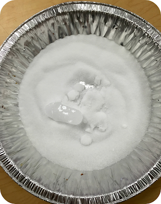 Kindergarten Rocks!: Melt-An-Ice Cube Game