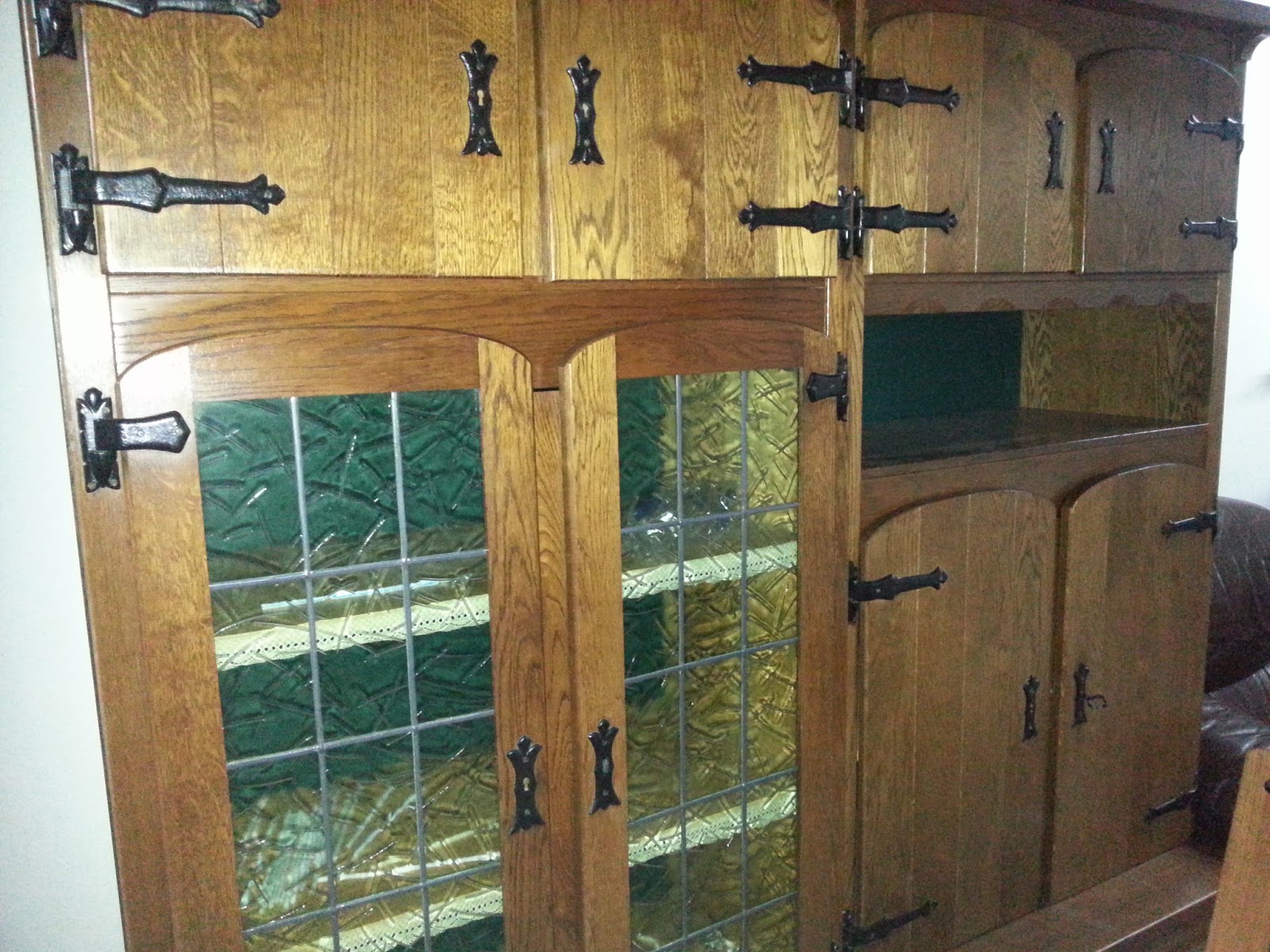 Decoratiuni si mobilier second hand: Mobila stil Rustic din lemn masiv ...