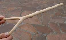 Imágenes y videos acerca de la rabdomancia ~ Rabdomancia / Radiestecia