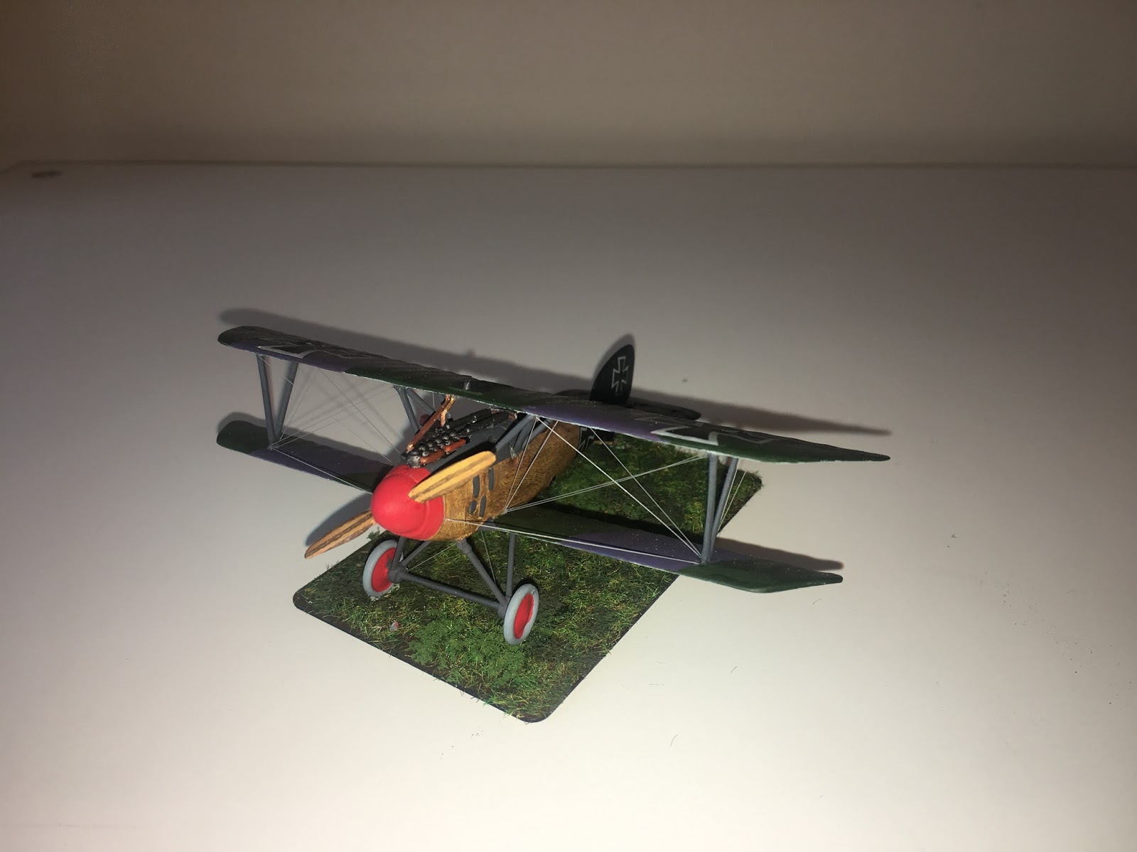 Endeavors in Plastic: Albatros D.III of Leutnant Karl Emil Schäfer