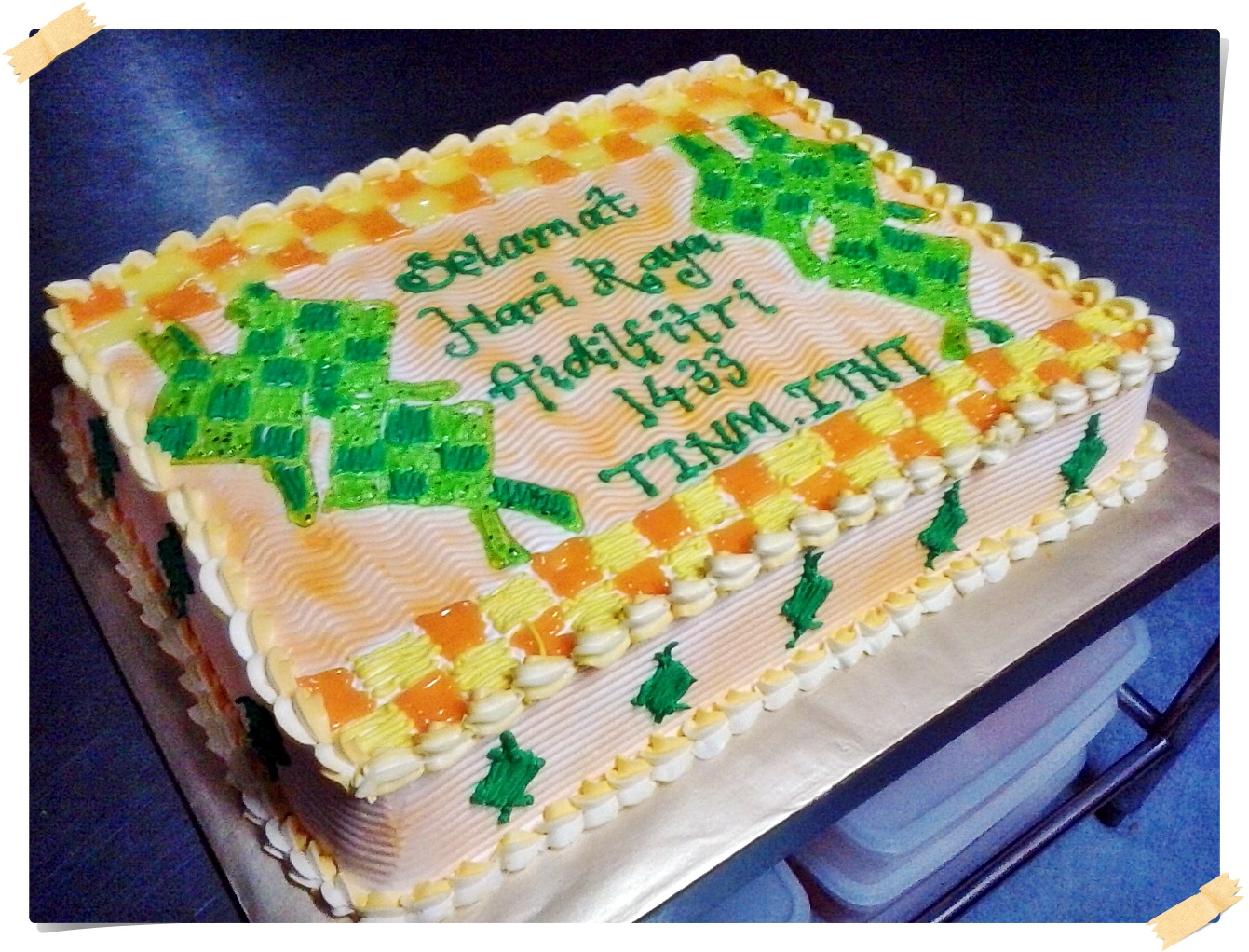 Deera Bakery House: Kek Jamuan Hari Raya Kak Ekin