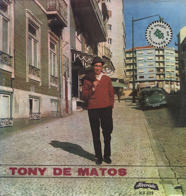 IÉ-IÉ: TONY DE MATOS