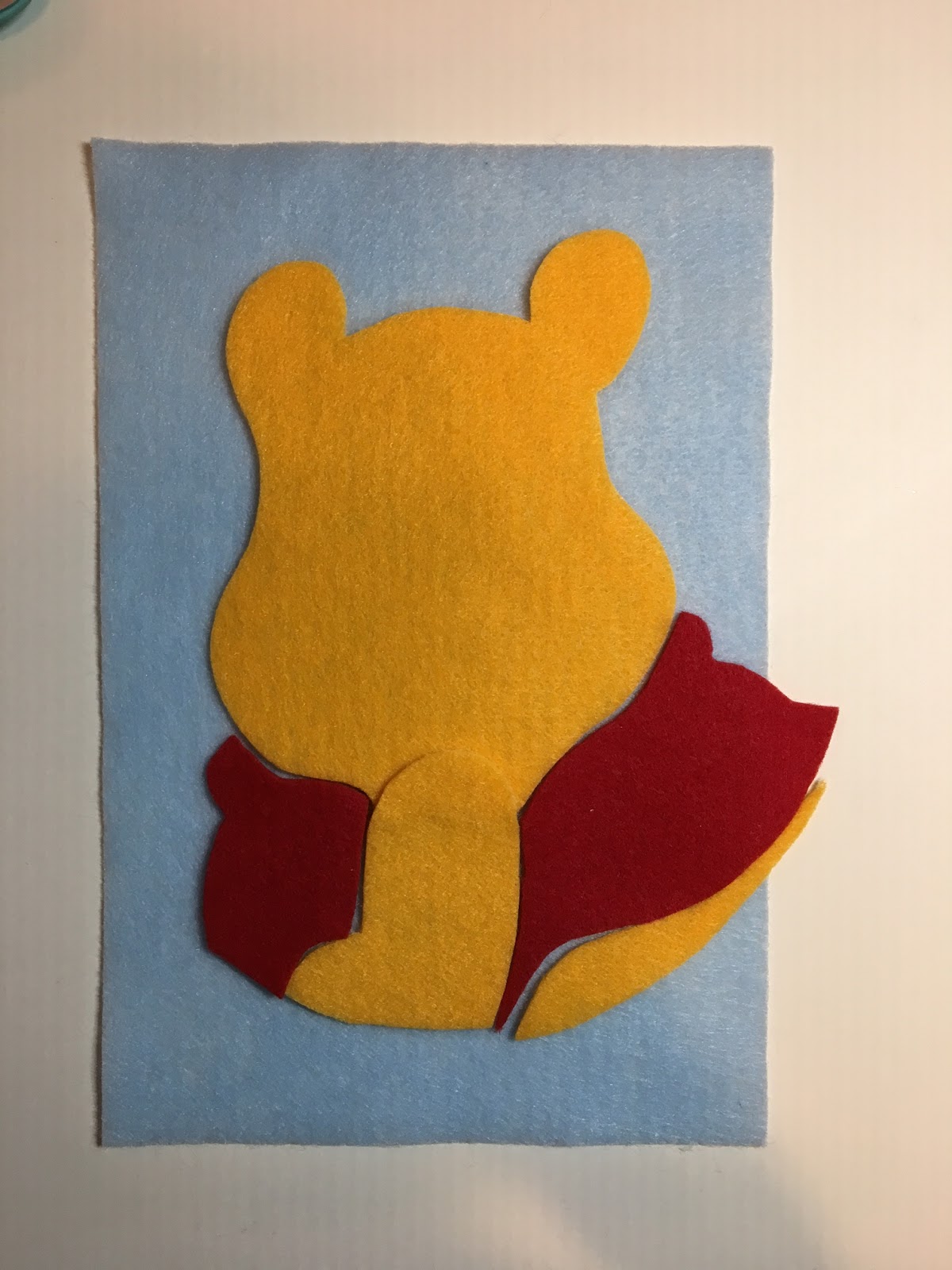 Rae's Arts and Craft Blog: Winnie the Pooh Felt Art
