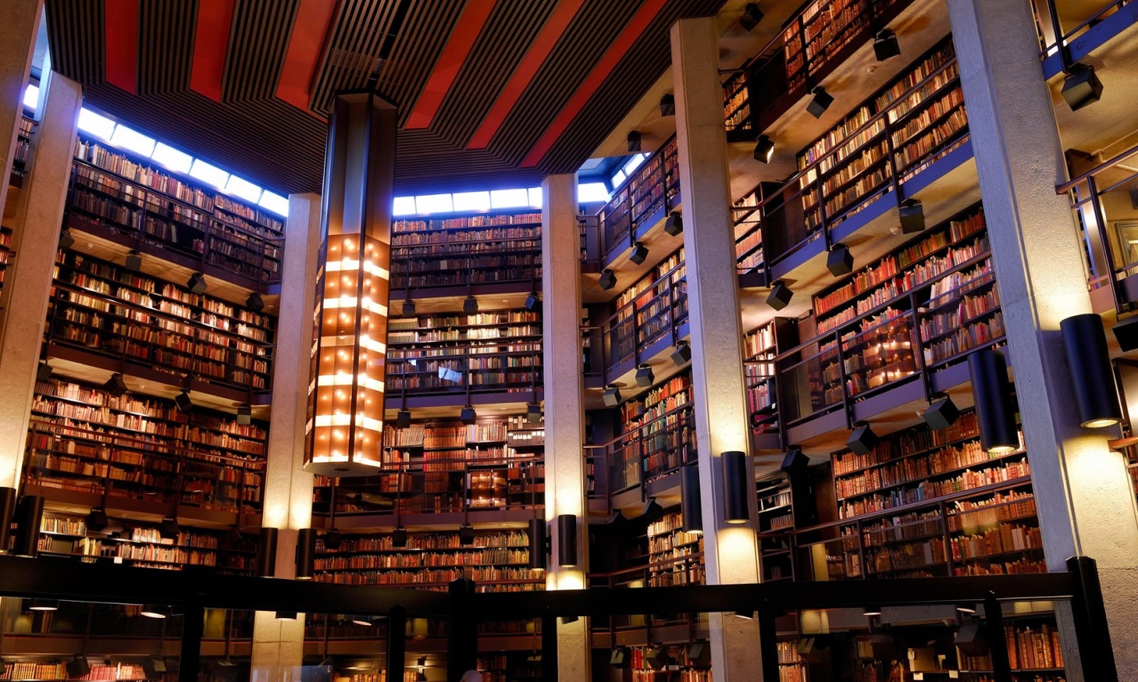Oye Borges: Virtual Library of Babel makes Borges's infinite store of ...