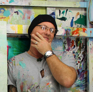 Dan Mason is an emerging Australian artist.