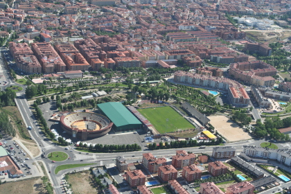 Fútbol y pasiones políticas: Adolfo Suárez. Y su nombre para el Estadio ...
