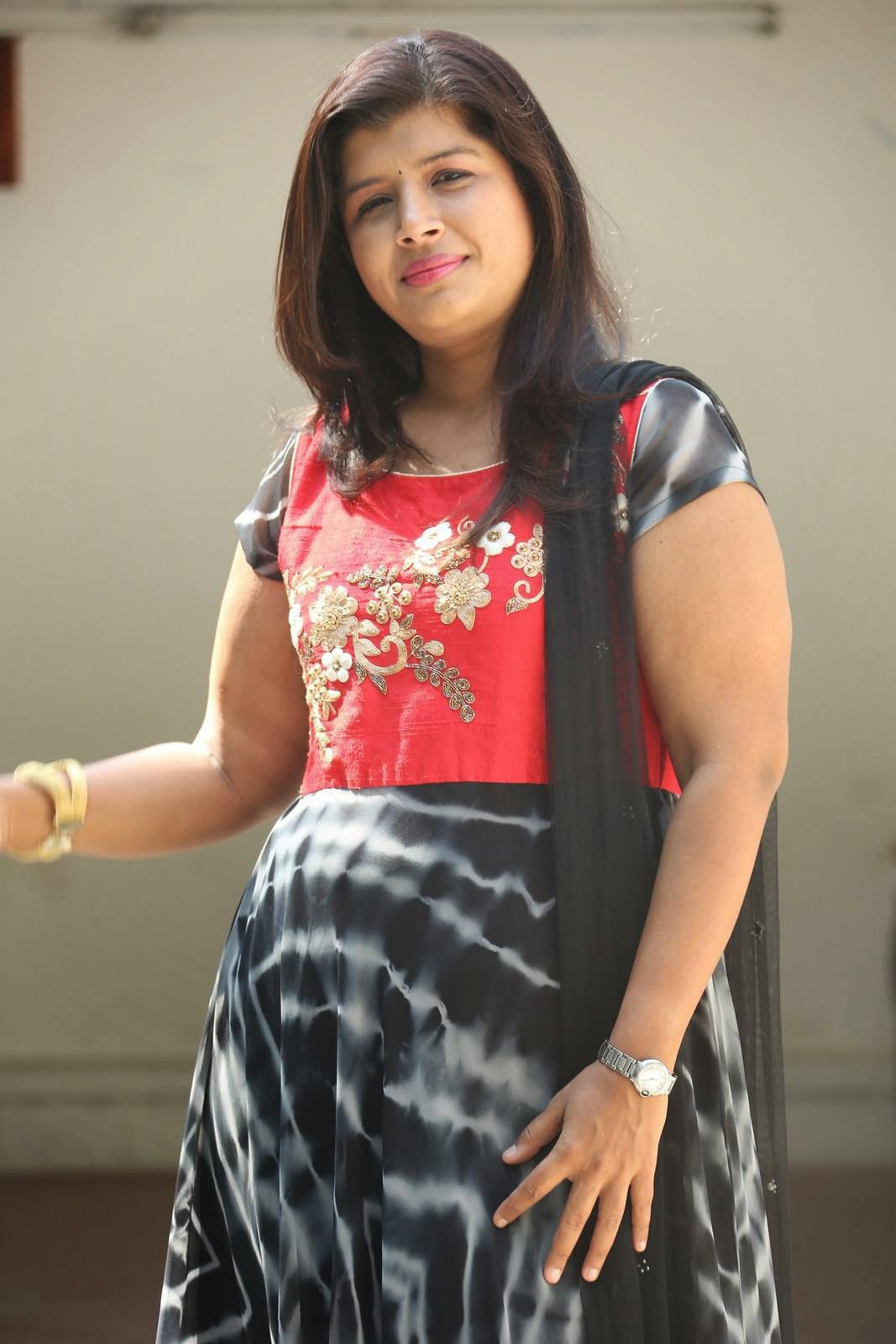 Producer Nikitha Reddy Photos | Spicy Photo Gallery and Latest Movie ...