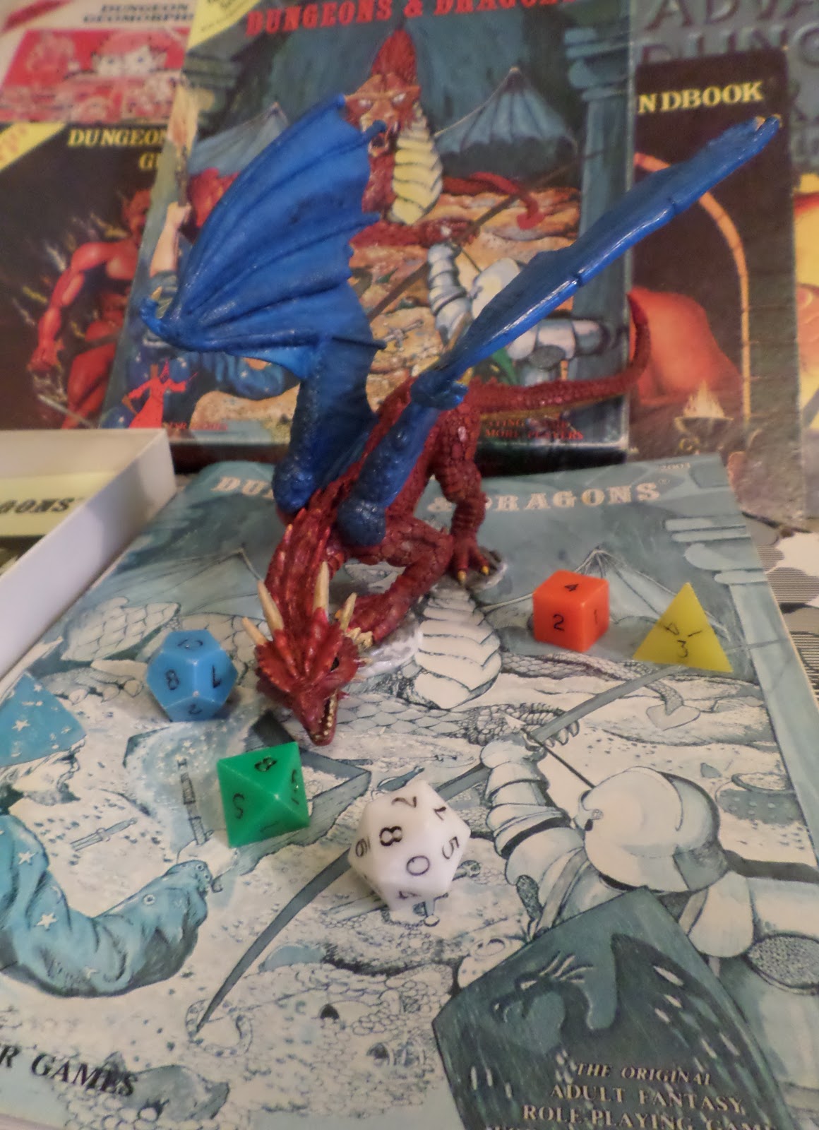 Dungeoneers Syndicate: My David C. Sutherland III inspired Dragon miniature