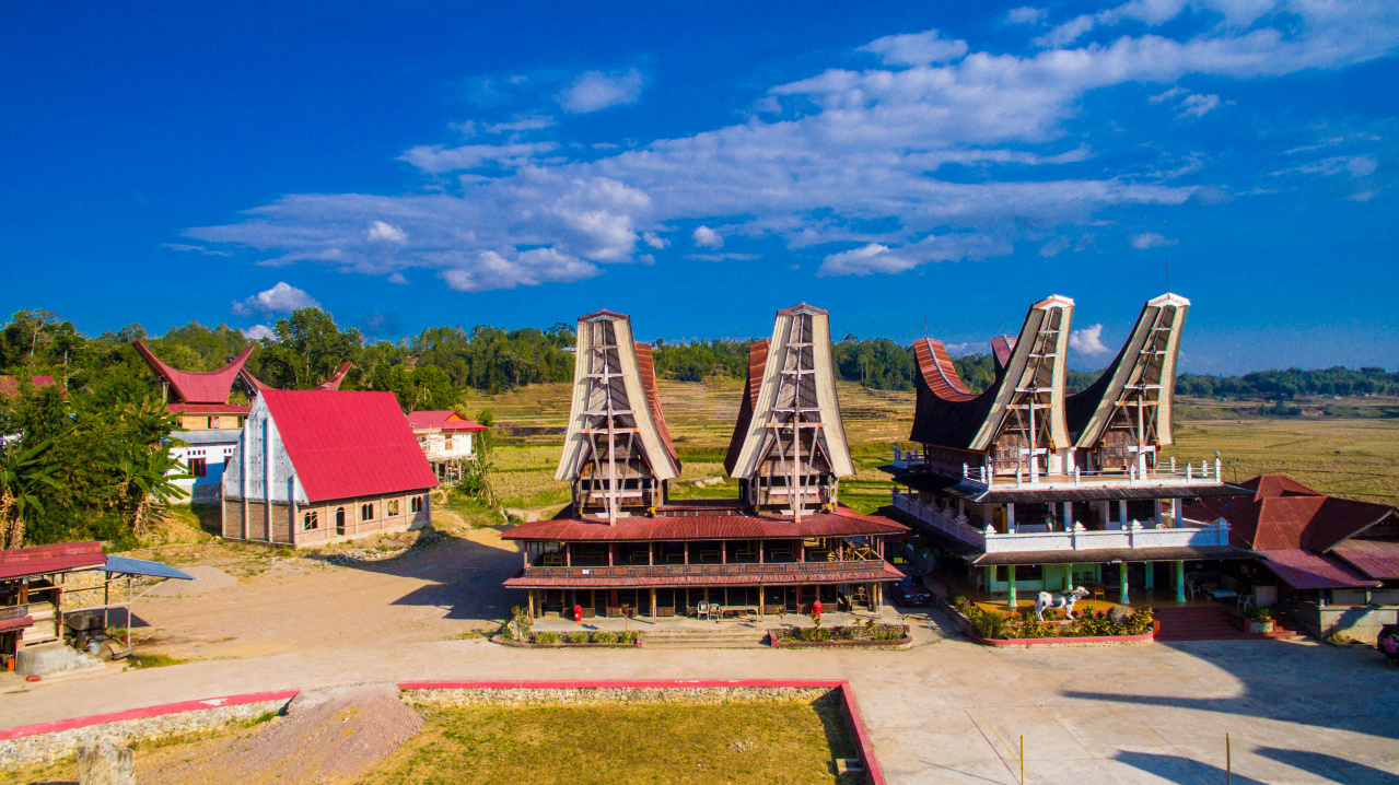 Wisata Museum Ne' Gandeng dan Foto Galery - Tana Toraja