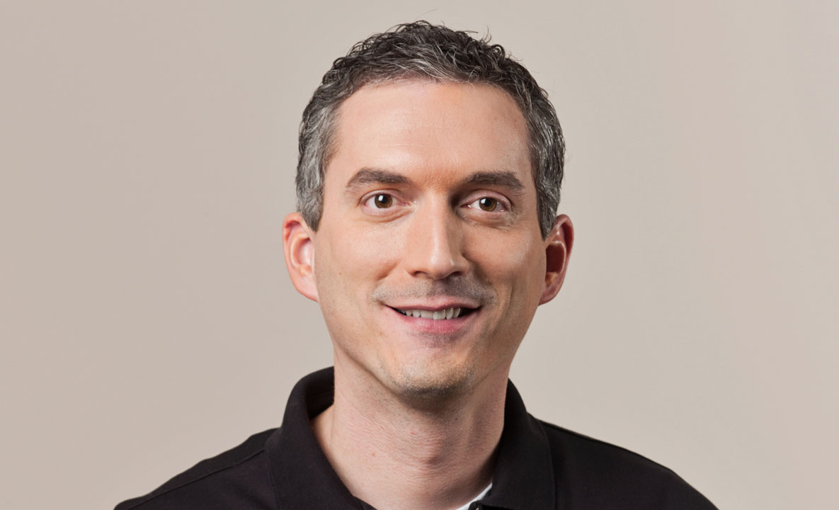 Viviendo Mundos: James Dashner