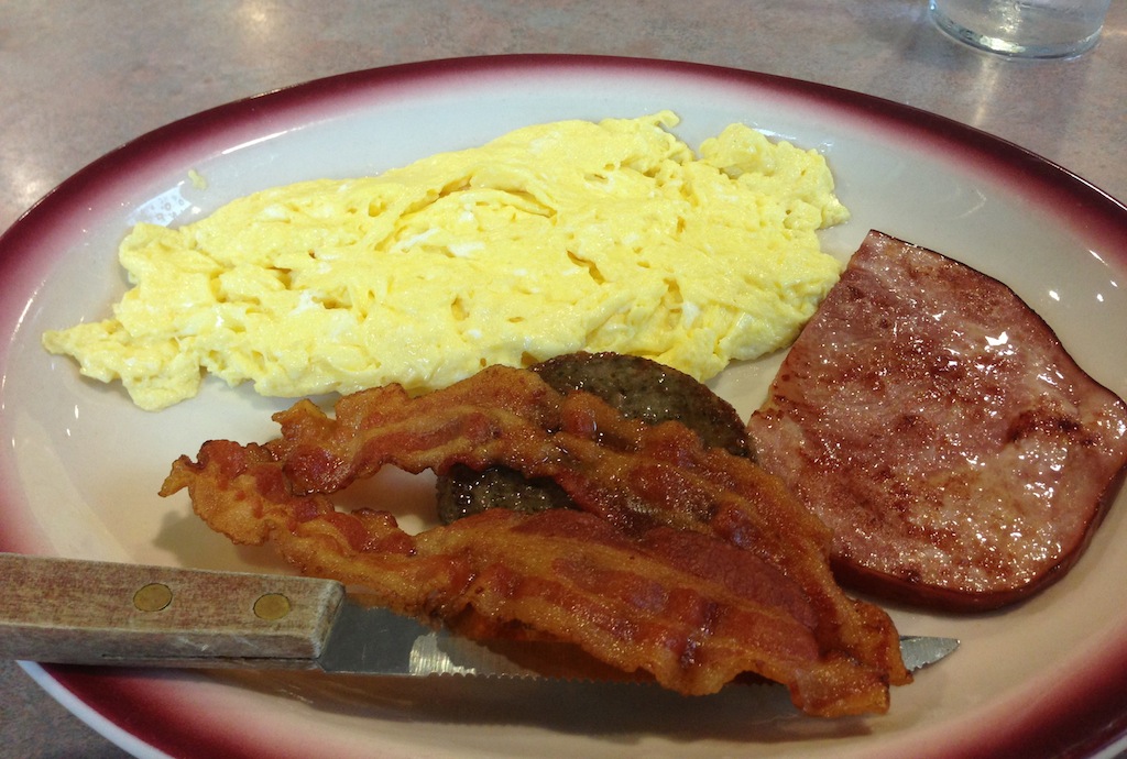 Tastee Diner of Silver Spring Food Review - DC Outlook