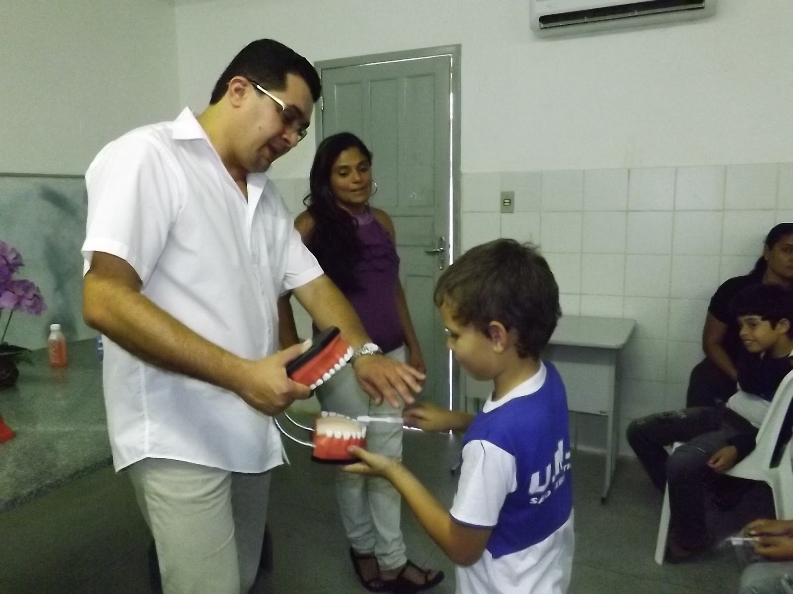Escola Municipal de Educação Básica José dos Santos Nunes: Visita do ...