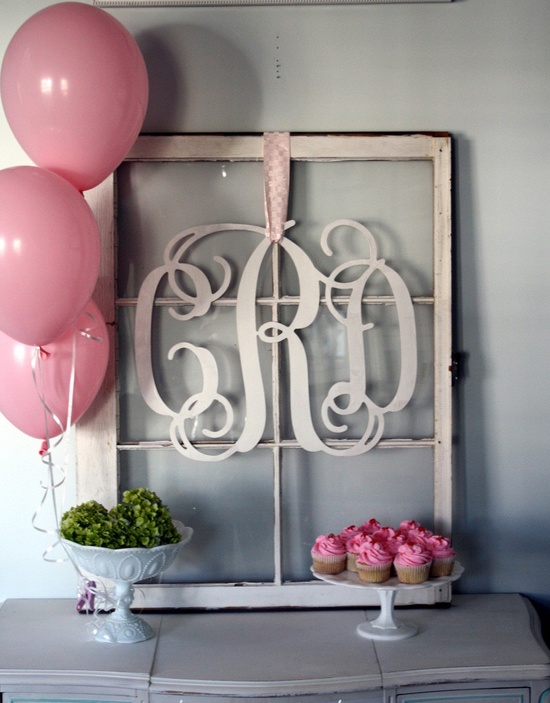 Eye For Design: Monograms.......Decorate Your Interiors With Them