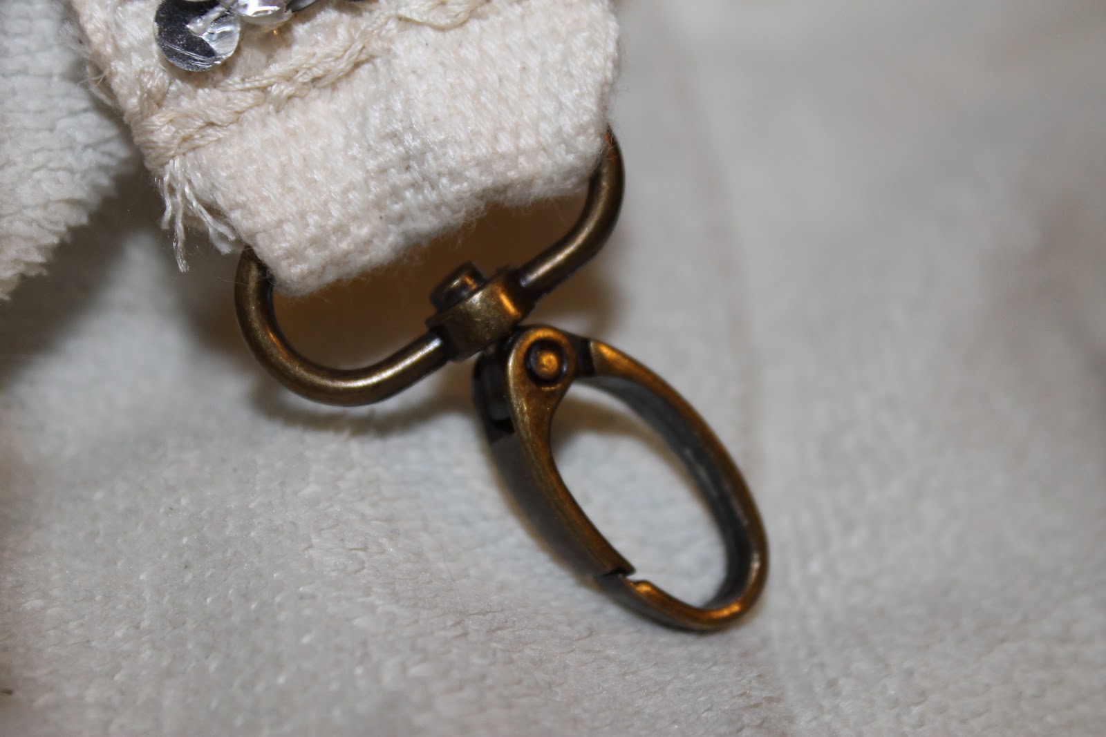 Life, Liberty and Wine: Pinterest, Kate Spade inspired, DIY Strap