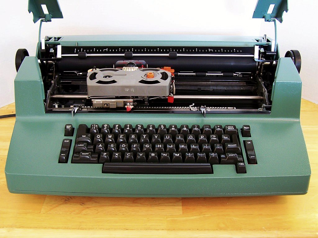 IBM Selectric Typewriters: Refurbished Selectric II in Willow Green - SOLD