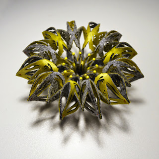 Yu-Ping Lin Textile Jewellery 雨曦織品珠寶
