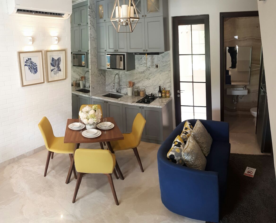 SHOW UNIT RUMAH PIK 2 TIPE HAZEL 4,5X10 (3 LANTAI) 3 KAMAR - PIK 2 ...