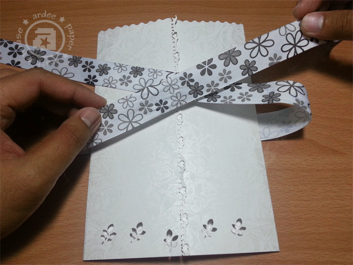 How to Tie a Perfect Ribbon Bow | ardee's creation