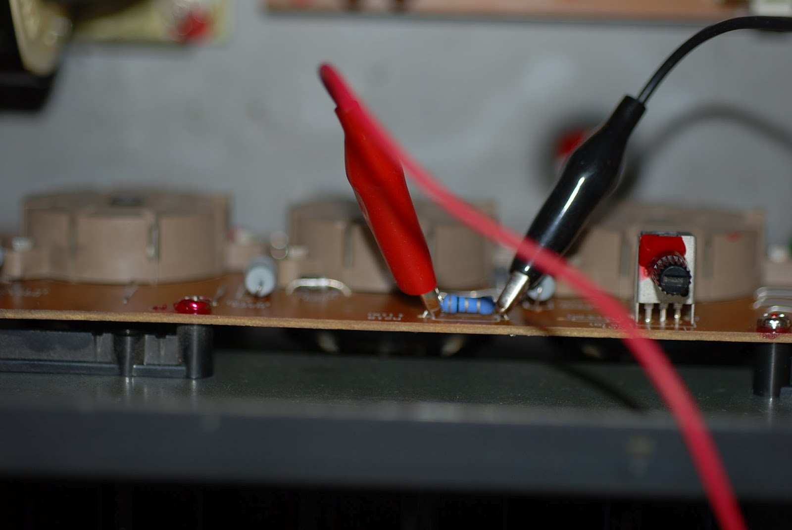 Judybox Revival: Biasing A Kustom TRT100