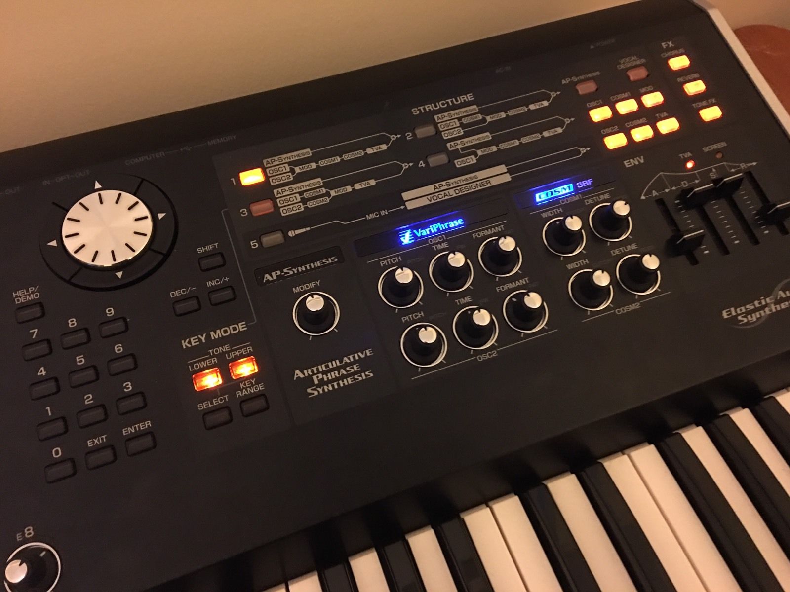 MATRIXSYNTH: Roland V-Synth GT With Accessories And More