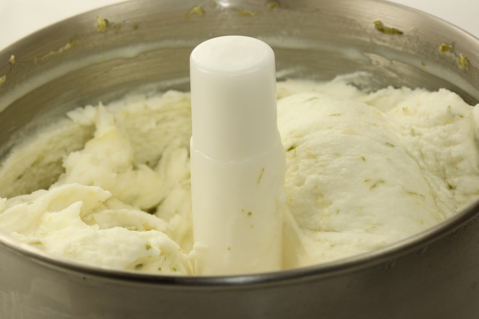 Baking is my Zen: Lime Gelato ~ So Tangy