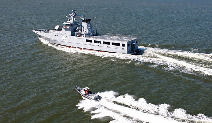 Desarrollo y Defensa: La Foto: Buque patrullero Lurseen PV80