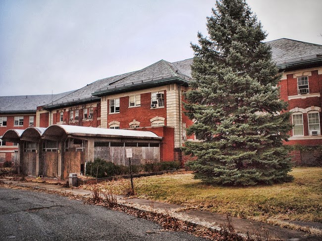 Welcome to Haunted America: Overbrook Asylum