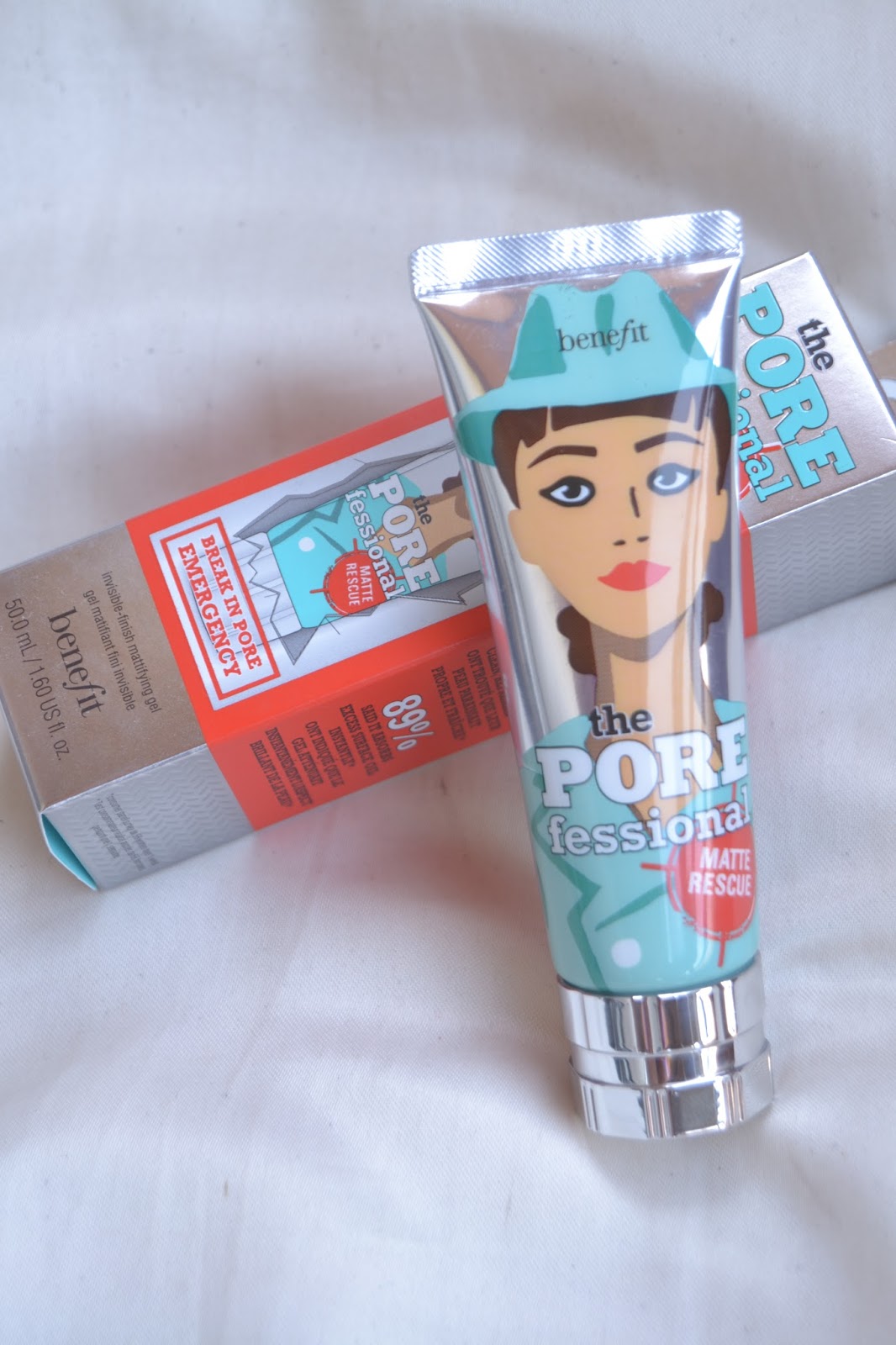 Mis detalles y más...: MATTE RESCUE, BENEFIT: THE PORE FESSIONAL