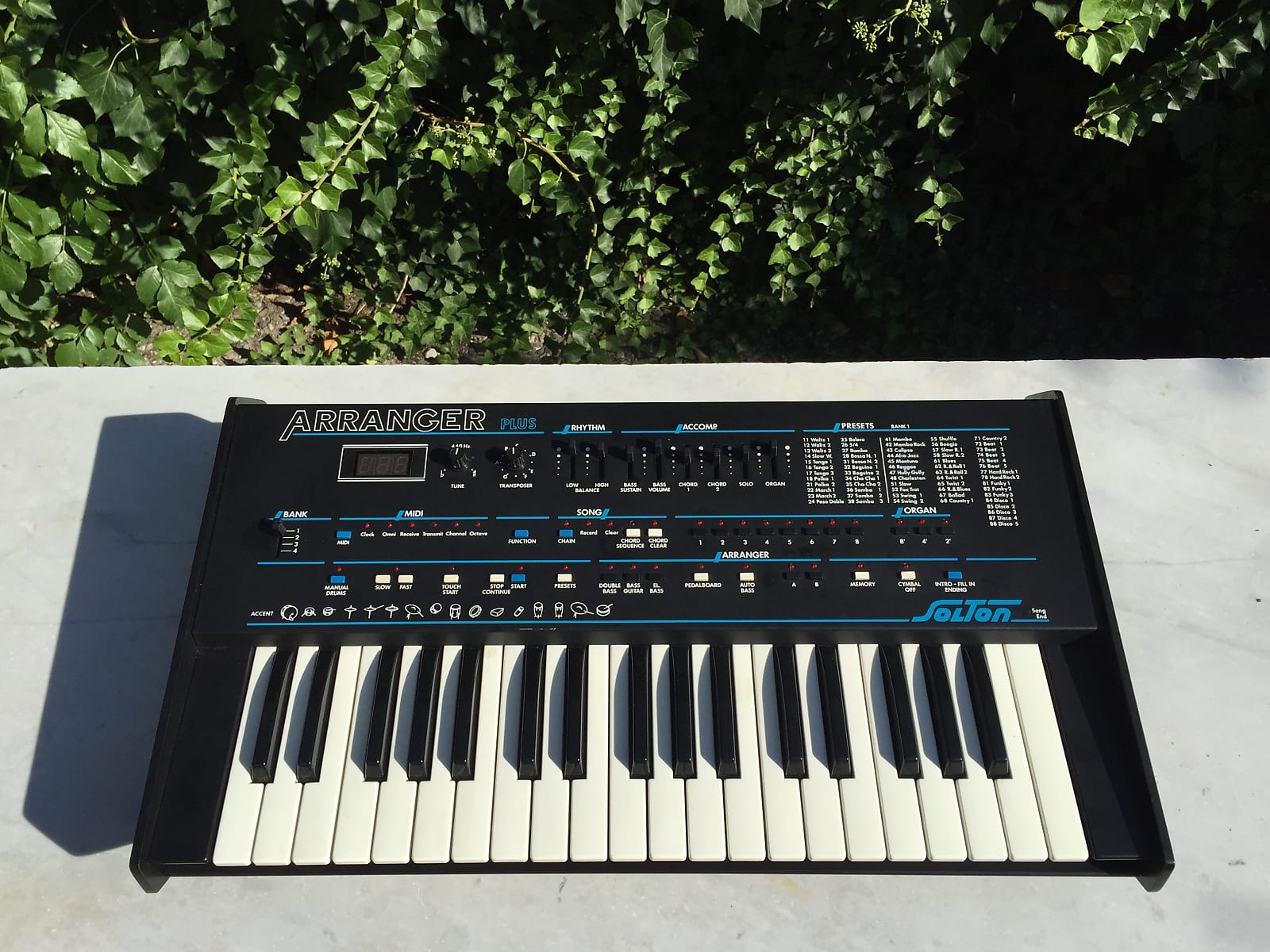 MATRIXSYNTH: 1987 Solton Arranger Plus - Italo Disco Machine