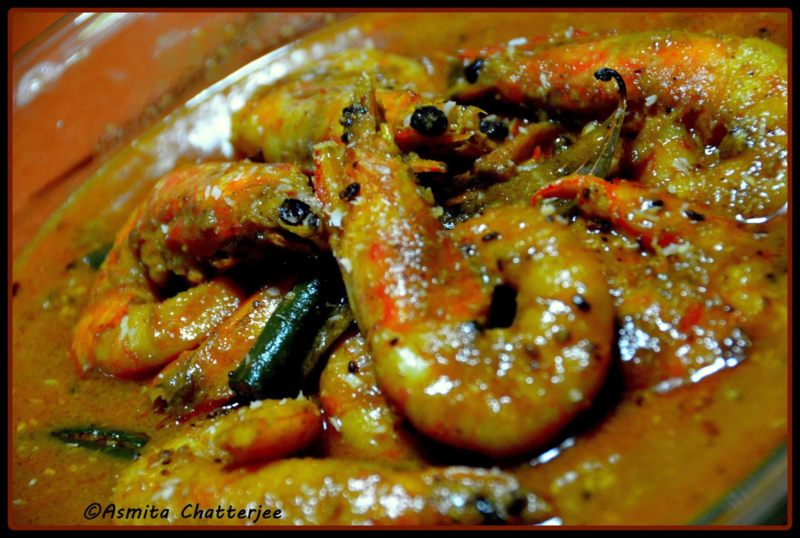 Asmita's Kitchen Tale....: Chingri (Prawn) Posto Malaikari..!!