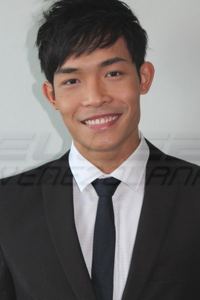 Mister International 2012 Contestants in Formal Wear