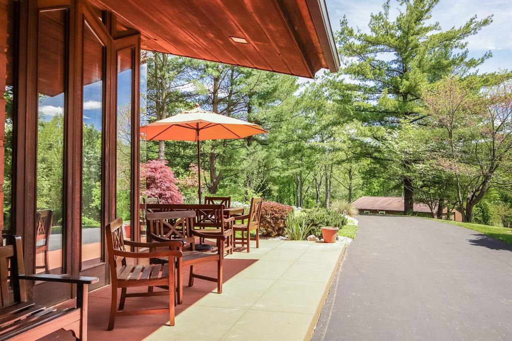 Haddock House for Sale - Designed by Frank Lloyd Wright in 1939: Most ...