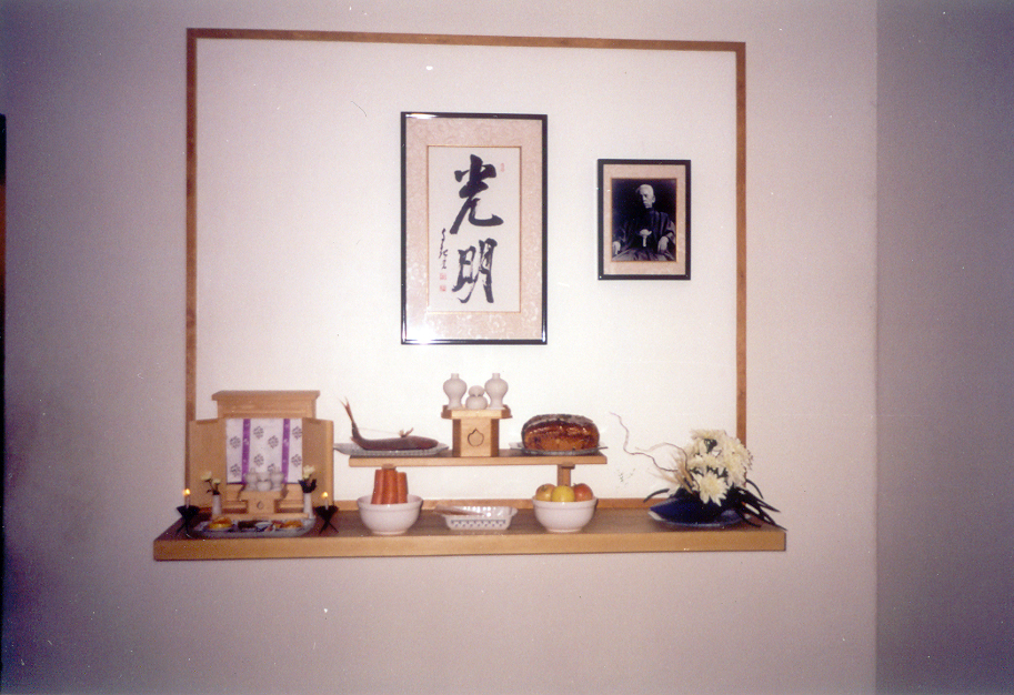 Vontade e Pensamento: Altares: do Lar (Luz Divina) de alguns Membros da ...