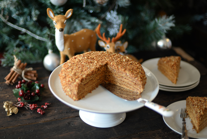 Lemon & Vanilla: Medovik Cake for the 12th edition of the Sweet World ...