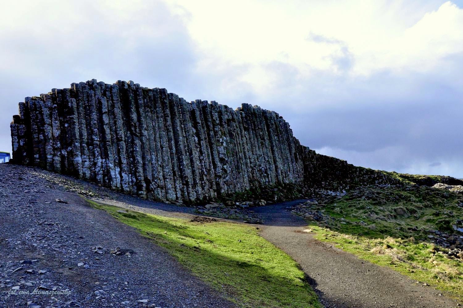 Naprzeciw SZCZĘŚCIU: Grobla Olbrzyma - Giant's Causeway w Północnej ...