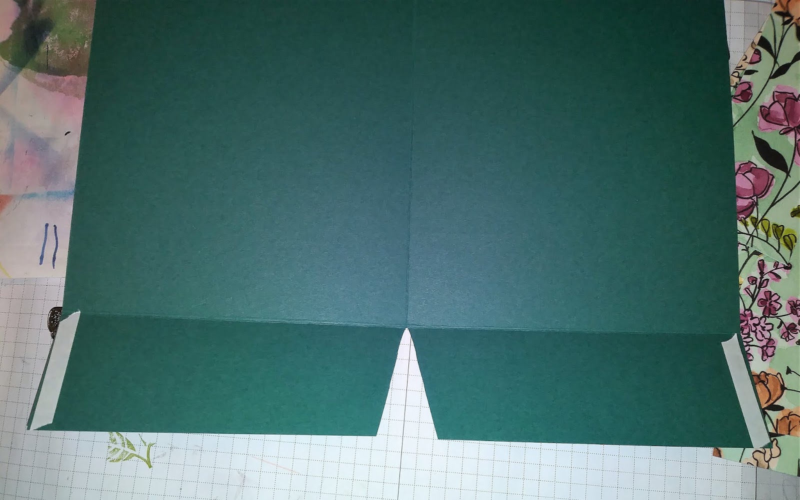 The Crafting Fool: Monday Musings: Adorable Card Folder with Four Cards