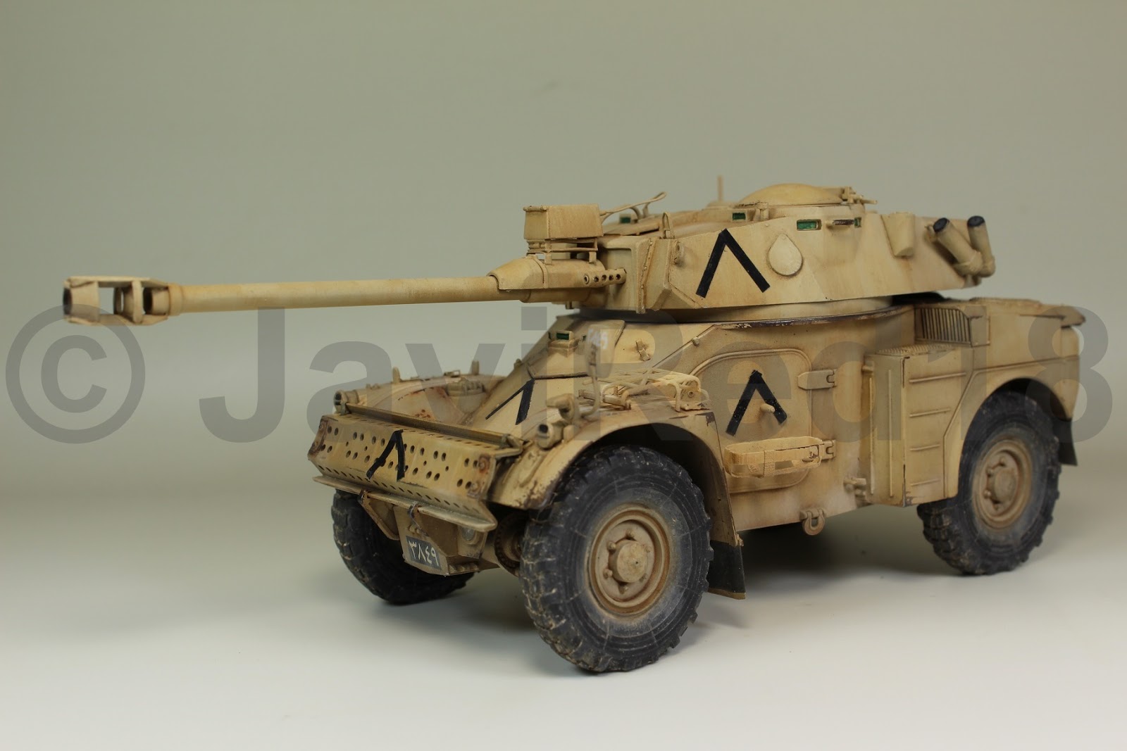 WAR MACHINES: PANHARD AML-90 GULF WAR