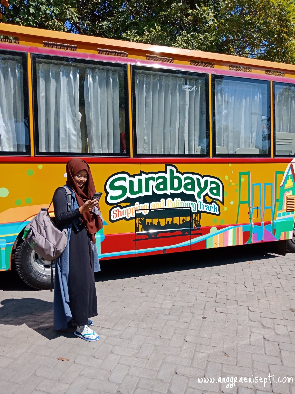 Surabaya Shopping and Culinary Track, Bus Wisata Kota Surabaya ...