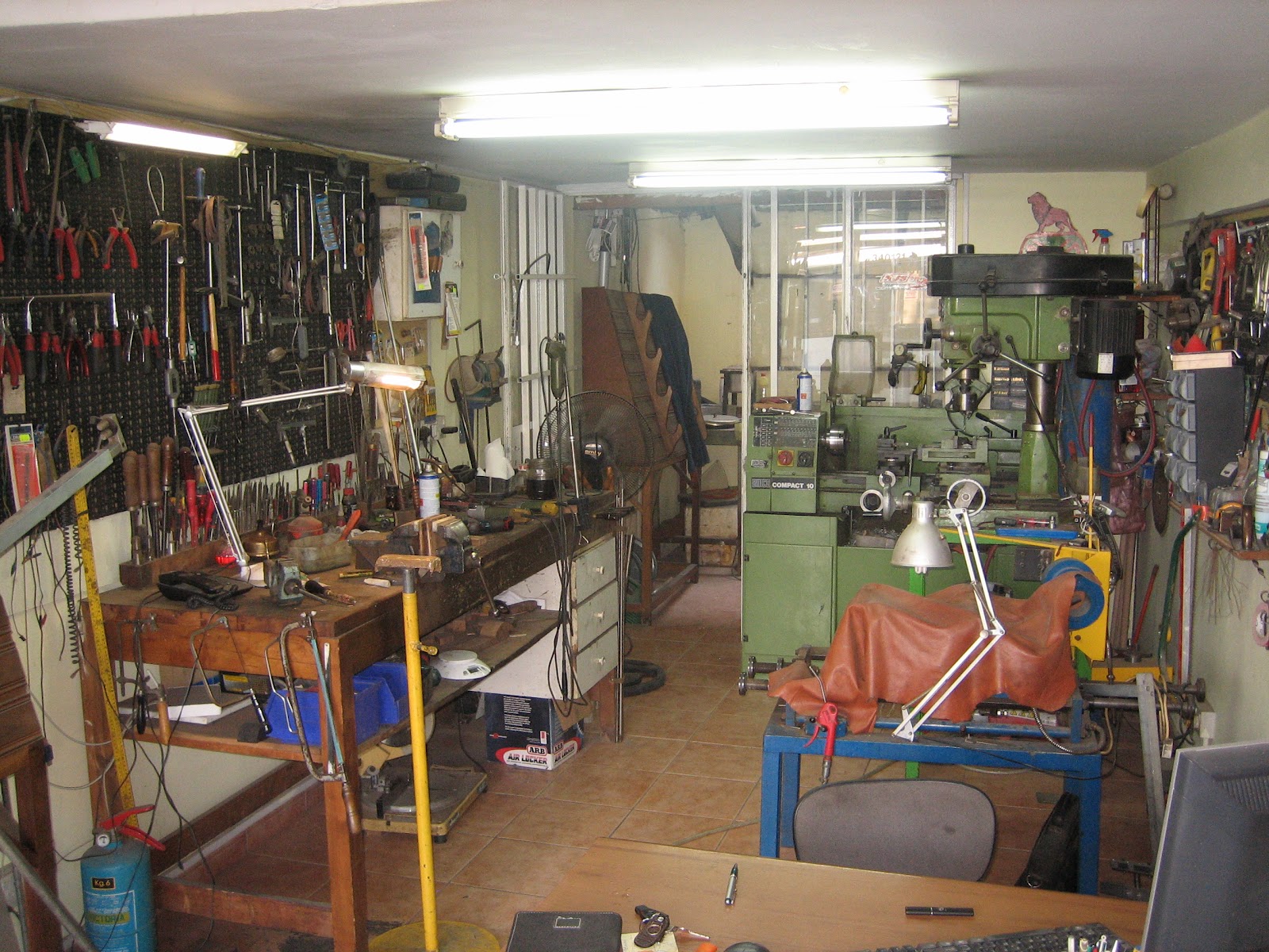 ΟΠΛΟΥΡΓΕΙΟ ΜΟΥΖΟΥΡΗ / Gunsmith workshop - Mouzouris: OPLOYRGEIA KYPROU ...