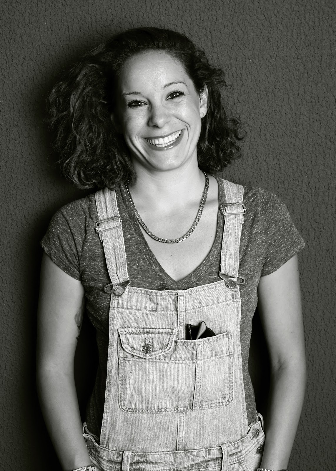 Interview with Comedian Suzi Ruffell - Refracted World