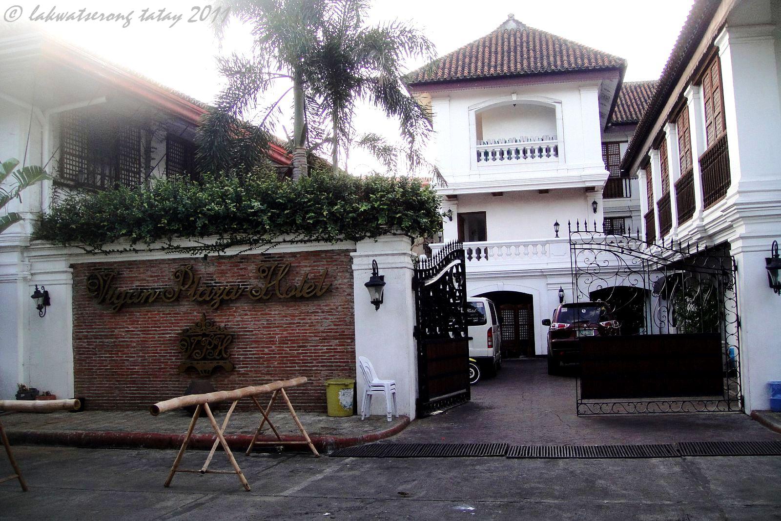 Meet the X-plorers: Weekend Getaway: Vigan Plaza Hotel & Cafe Bigaa