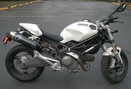 Speedy Bikes: ducati monster 696 white